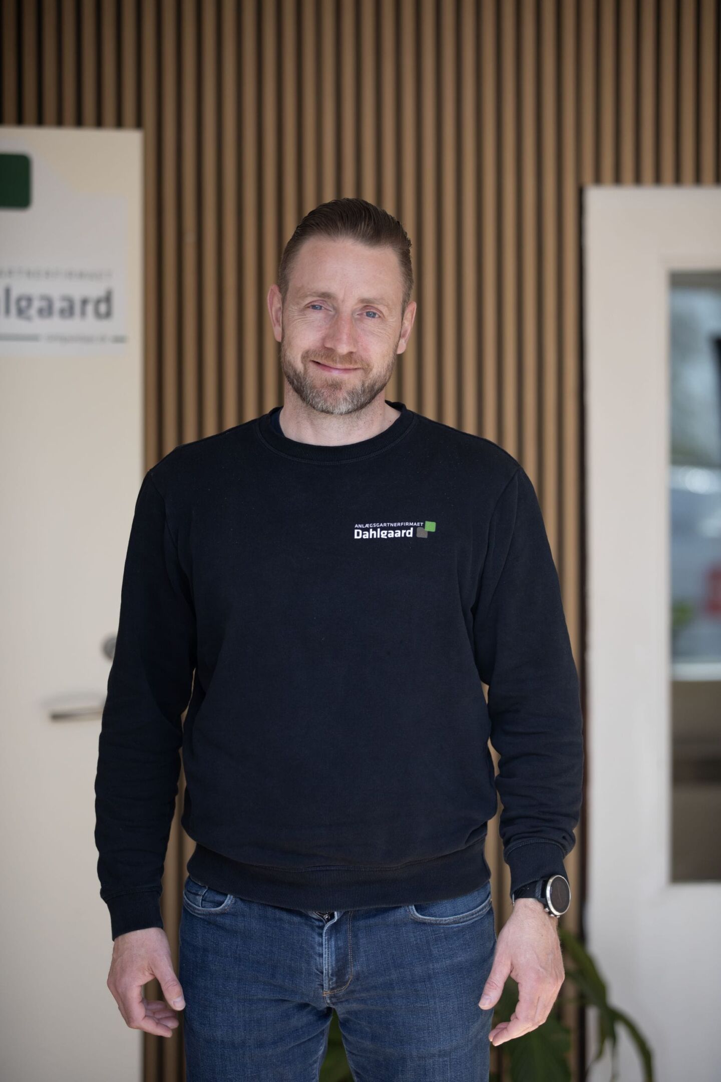 Kontakt | Få et uforpligtende tilbud | Anlægsgartner & Kloakmester